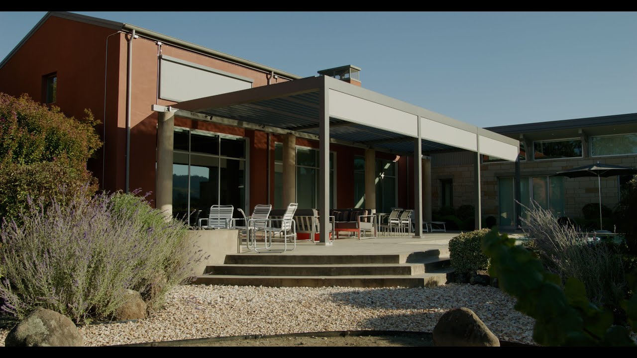 TBS Design Gallery presents Outdoor Luxury Living by Renson - YouTube