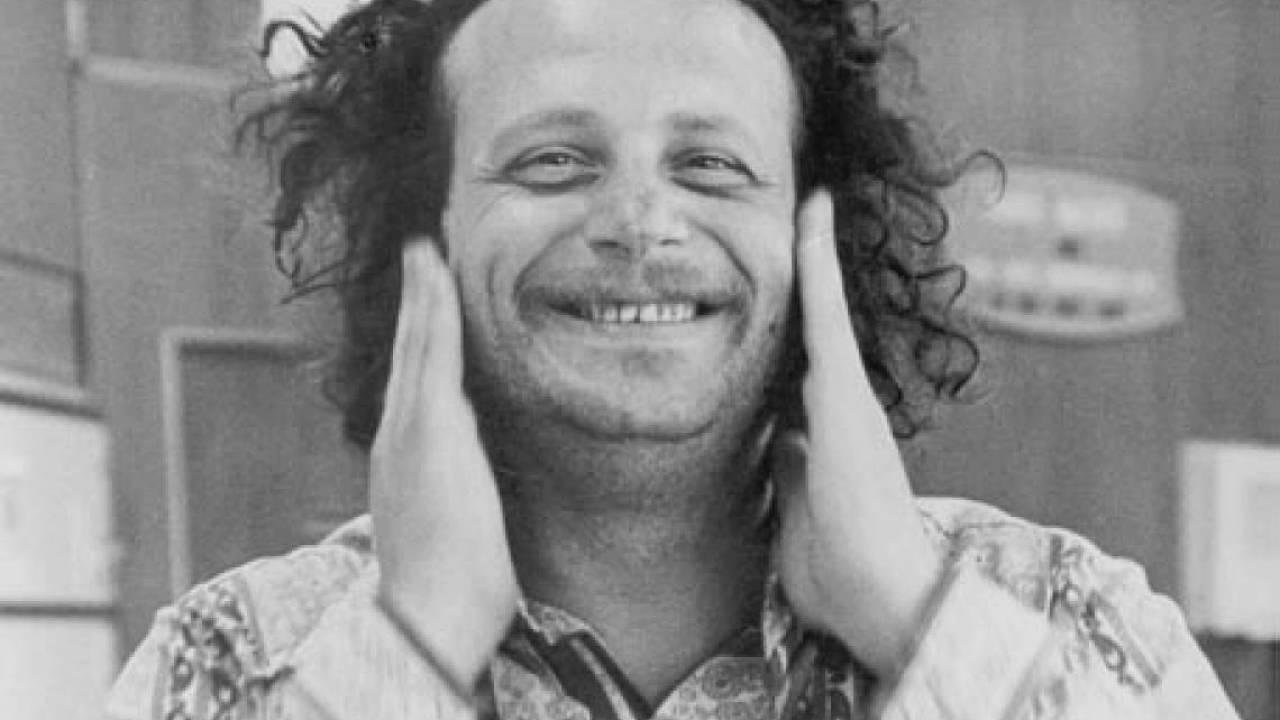 Wild Man Fischer - Young At Heart - YouTube