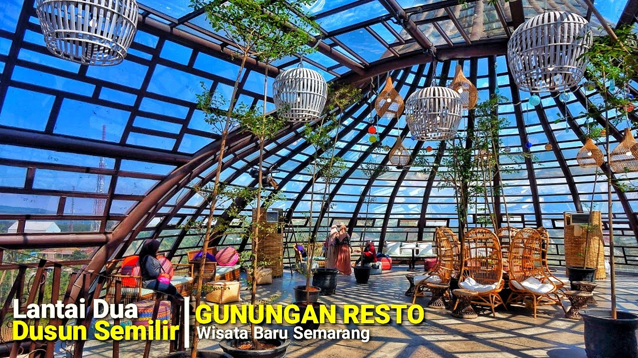 Indahnya Pemandangan Dari Gunungan Resto Lantai Dua Dusun Semilir Eco ...