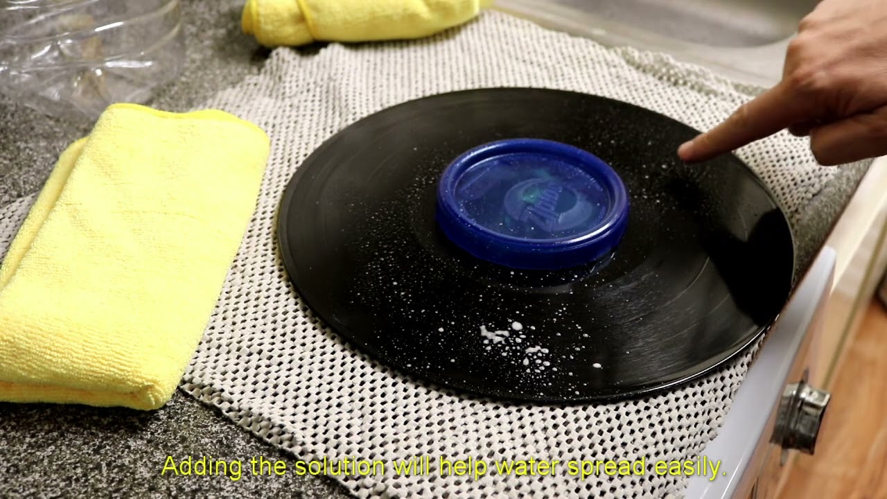 How To Clean Your Vinyls - YouTube