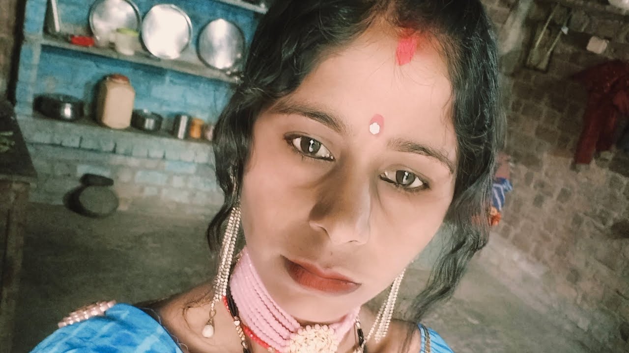 Radha Chouhan लाइव है! - YouTube