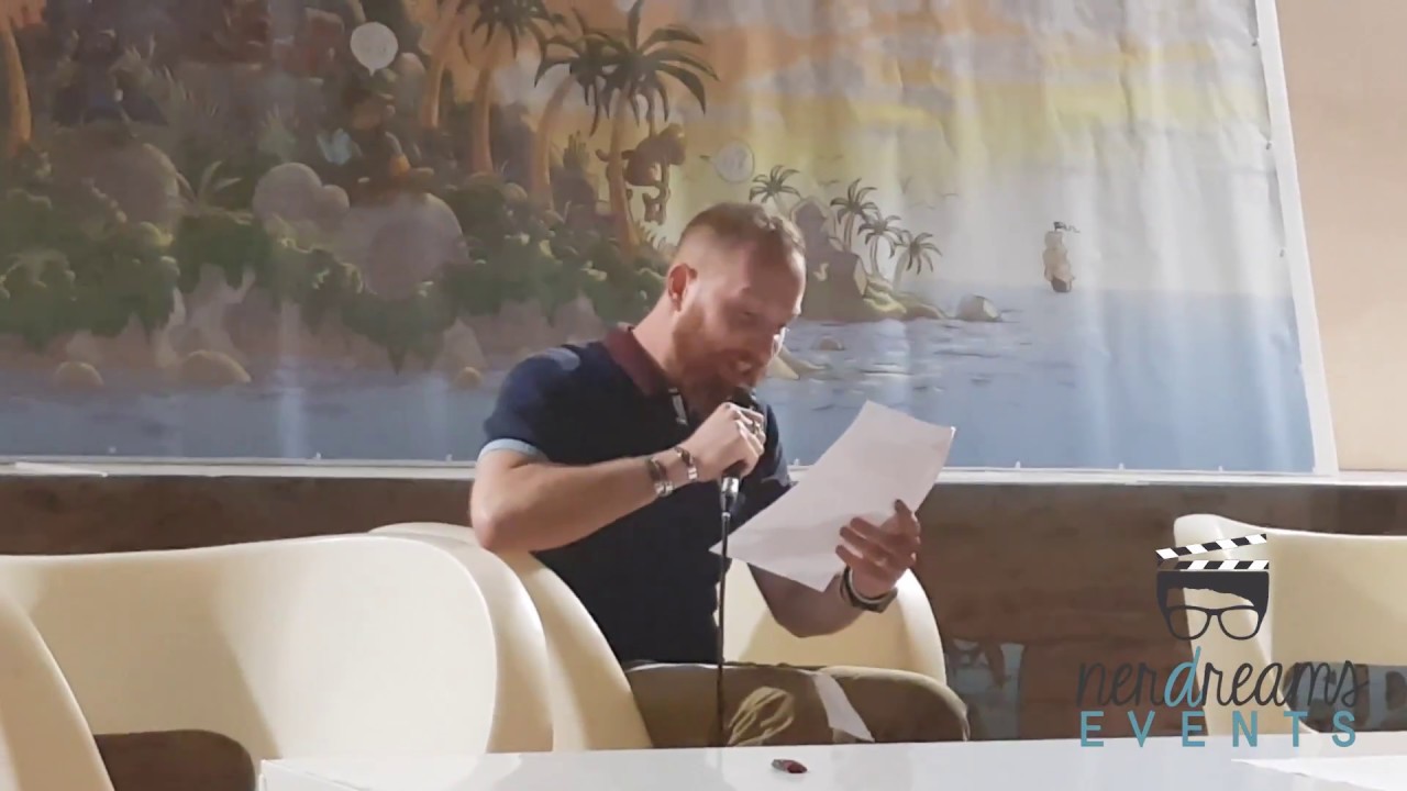 Davide Perino - doppiaggio live di Merlino - YouTube