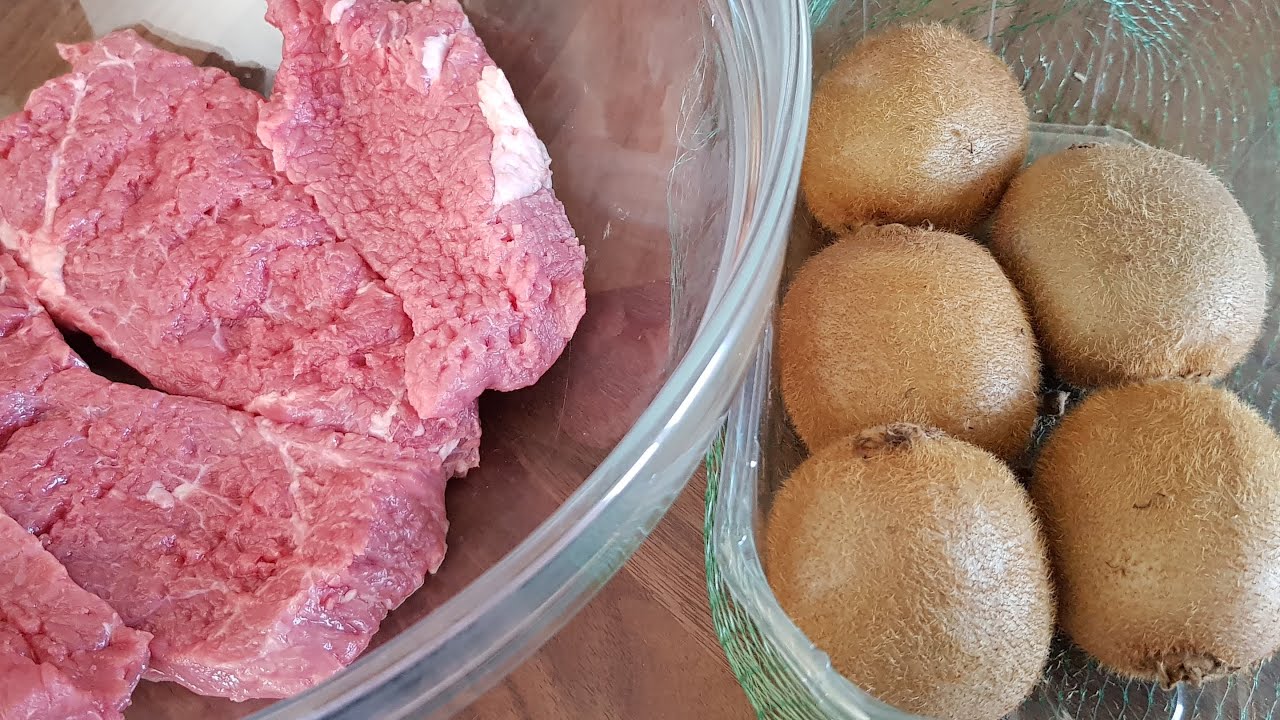 How To Tenderize Beef With Kiwi Youtube