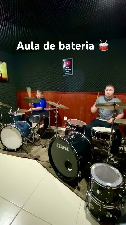 Virada com as mãos alternadas - Aula de Bateria #shorts - YouTube