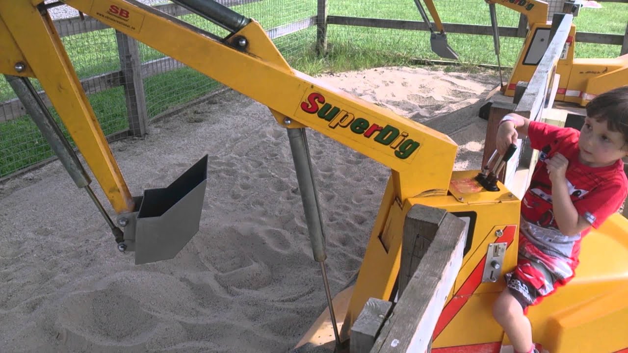 Adi super dig - YouTube