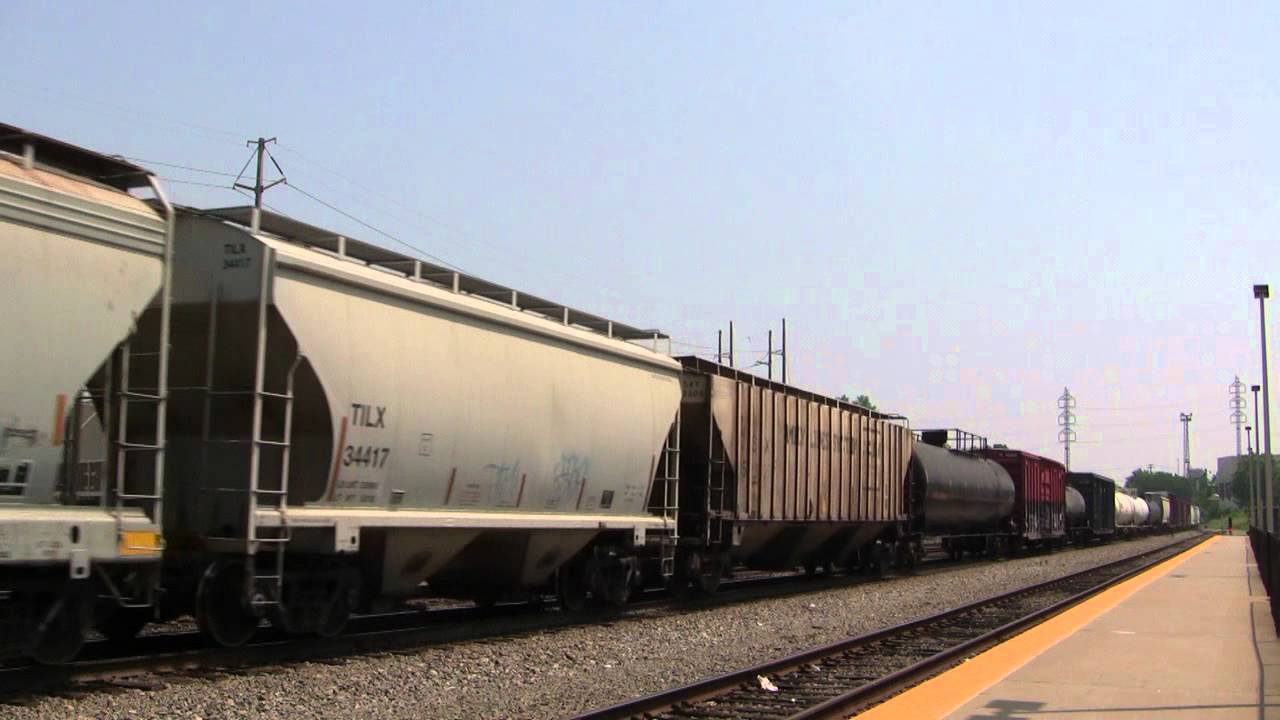 UP 4576 @ Little Rock, AR w Canon HF11 - YouTube