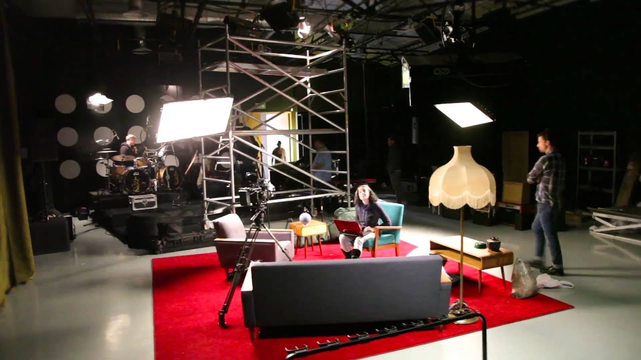 RZA STUDIO BUILDING Time lapse - YouTube