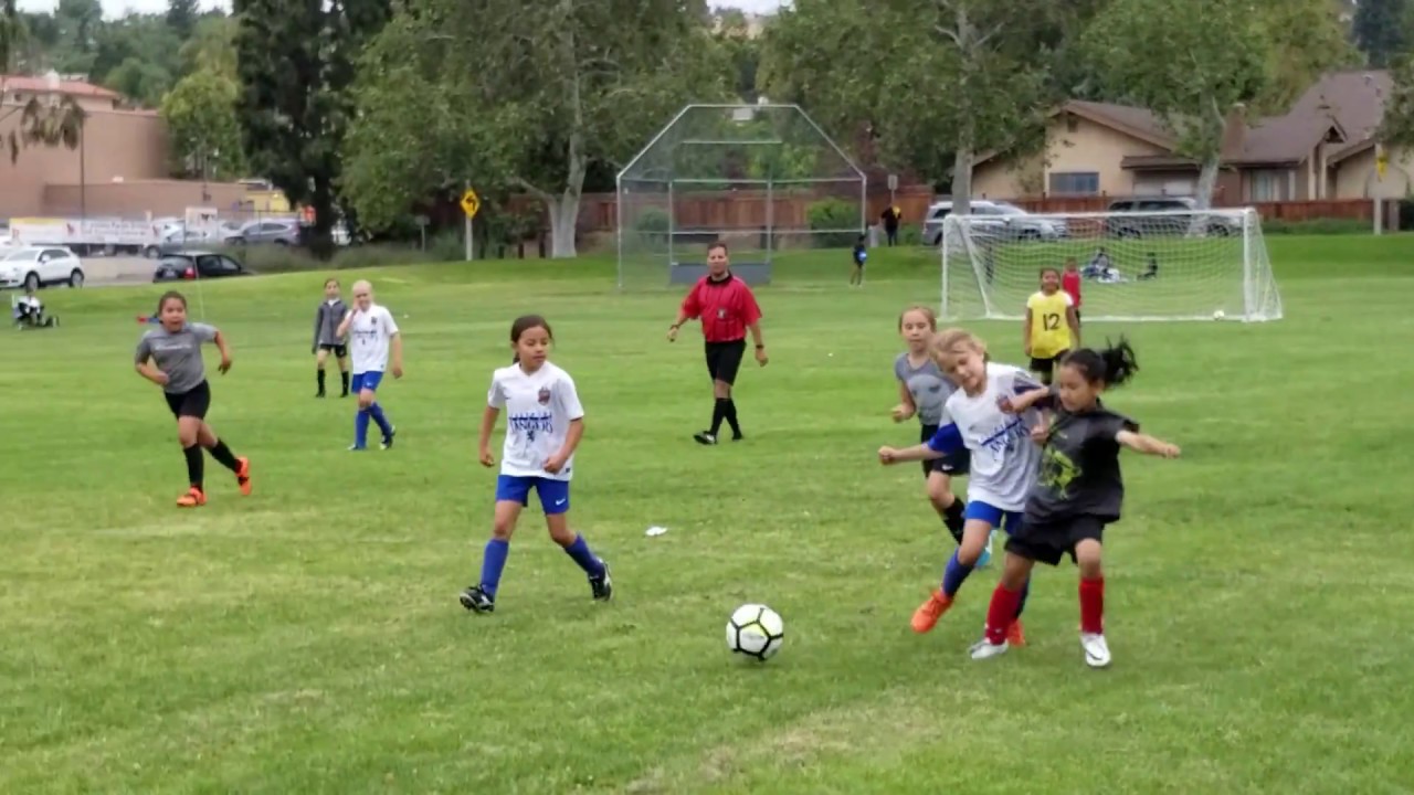CDA Slammers G09 vs Fullerton Rangers U8 Girls Club soccer game match ...