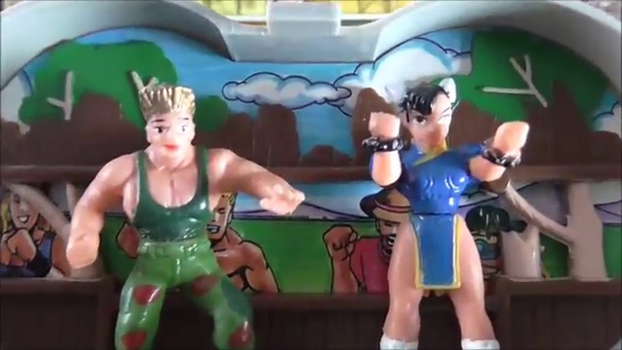 Bootleg SNES Street Fighter 2 playset | knock off toy reviews - YouTube