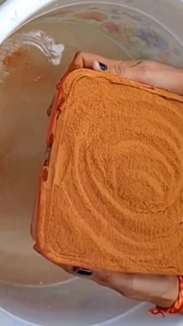 Red sand Mitti mix👏 water liquid texture 🚰 ️‍🔥🌟#oddlysatisfying #red ...