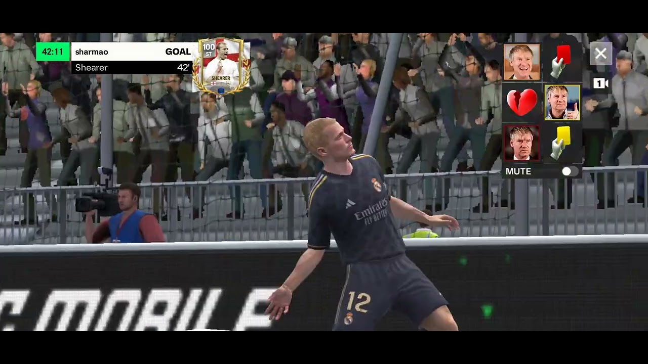 RMA vs Arsenal in FIFA MOBILE - YouTube