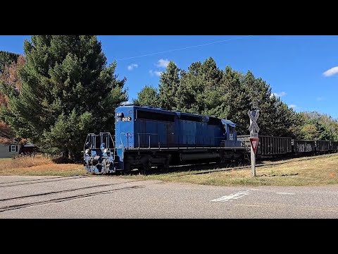 Why Is ELS 1221 MISSING Again On This Friday Southbound? #trains # ...