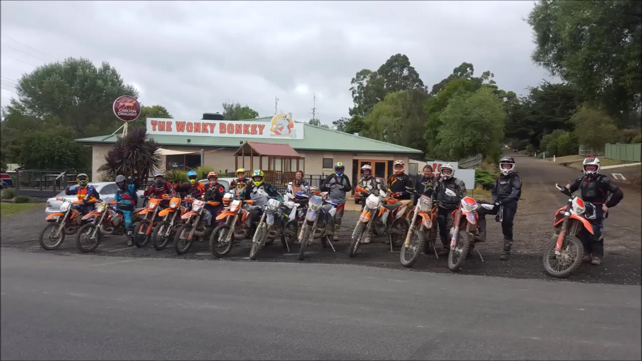 Epic Dirtbike Motovlog Adventure | KTM300 - YouTube