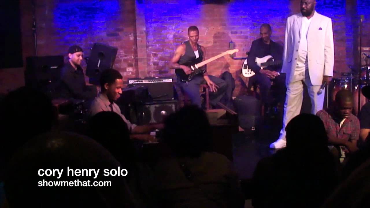 Cory Henry organ solo - YouTube