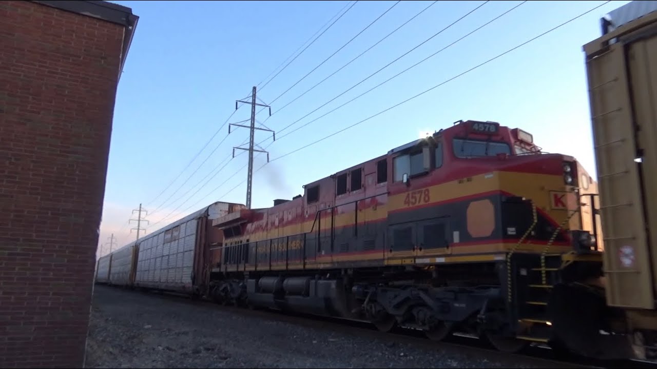 [4K] NS ES40DC 7626 leads NS 11N on the NS Sterling Secondary with a KCS mid DPU! - YouTube