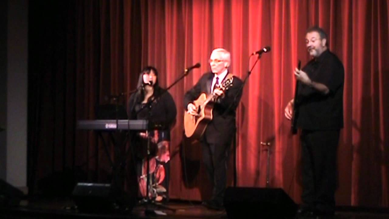 Robin Jester accomp. by Dick Smith and John Tracey - YouTube