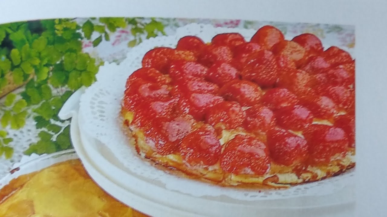 Gâteau Aux Fruits Rouges Et Jaunes - YouTube