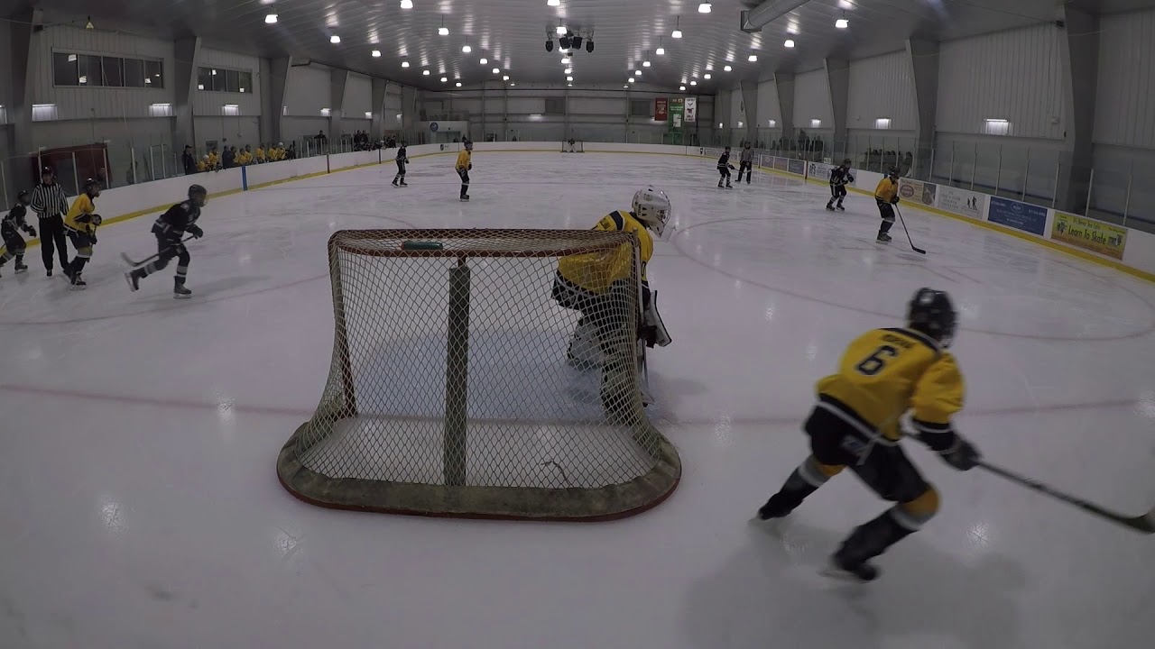 2017-11-26 Ducks vs Predators - 1st period - Sean goes blocker side off ...