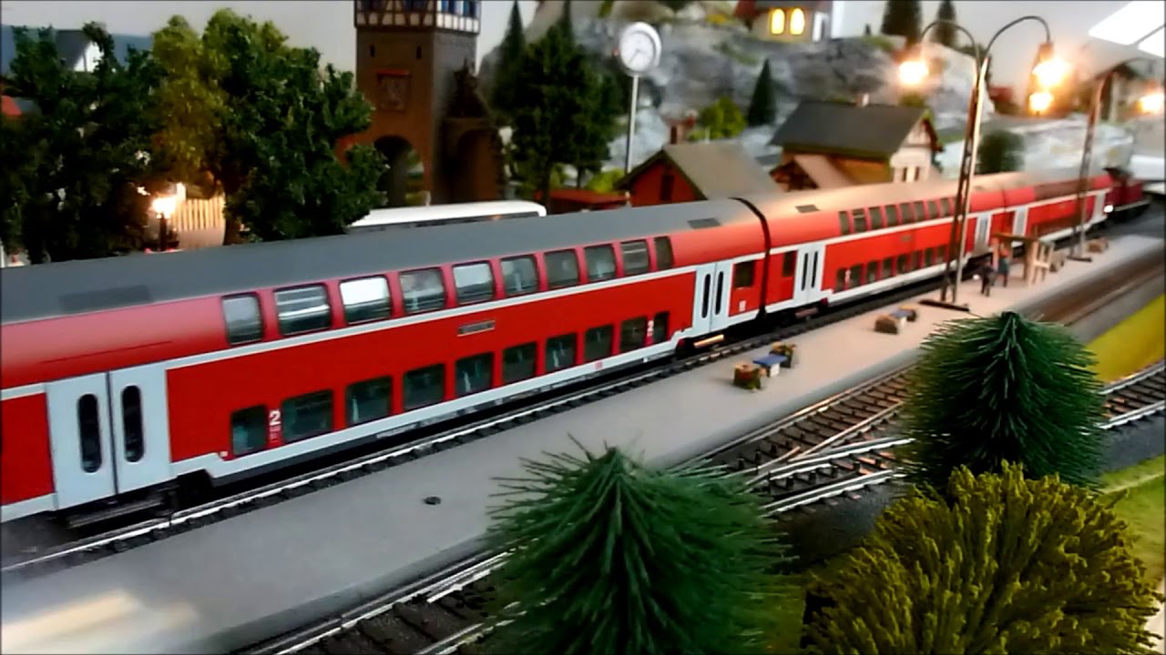 Märklin BR 290 - YouTube