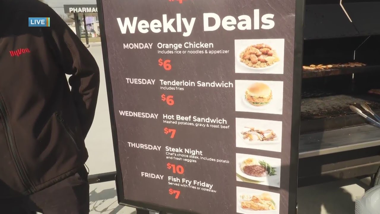 What's Cooking with Hy-Vee: Weekly Meal Deals - YouTube