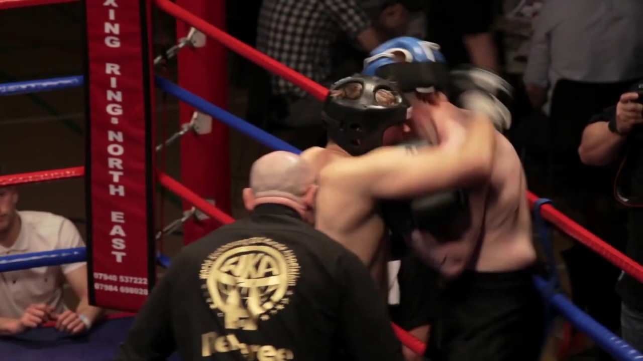 Jamie Moore becomes WKA Kickboxing World Champion - YouTube