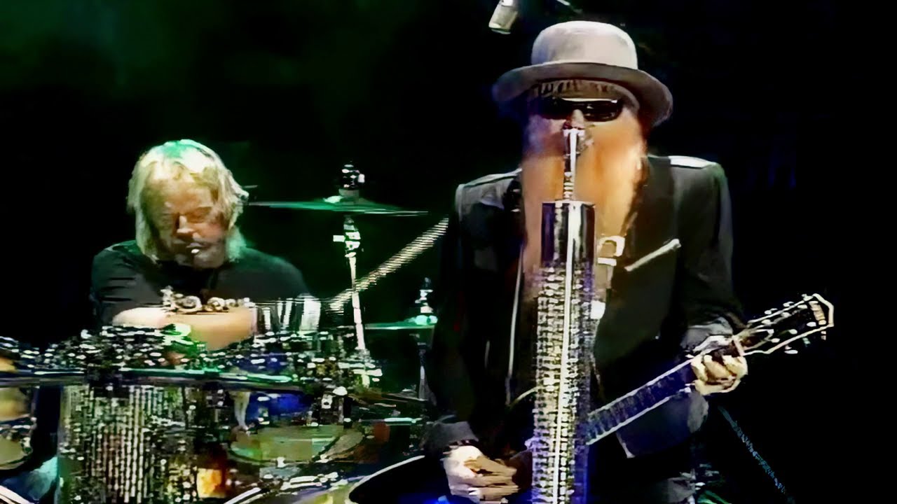 ZZ Top - Sharp Dressed Man - Meadowbrook U.S. Cellular Pavilion ...
