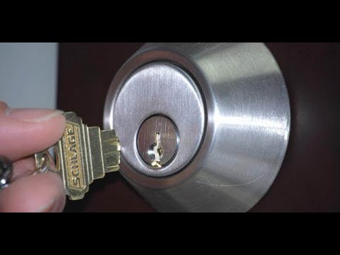 How to Remove a Broken Key From a Door Lock - YouTube