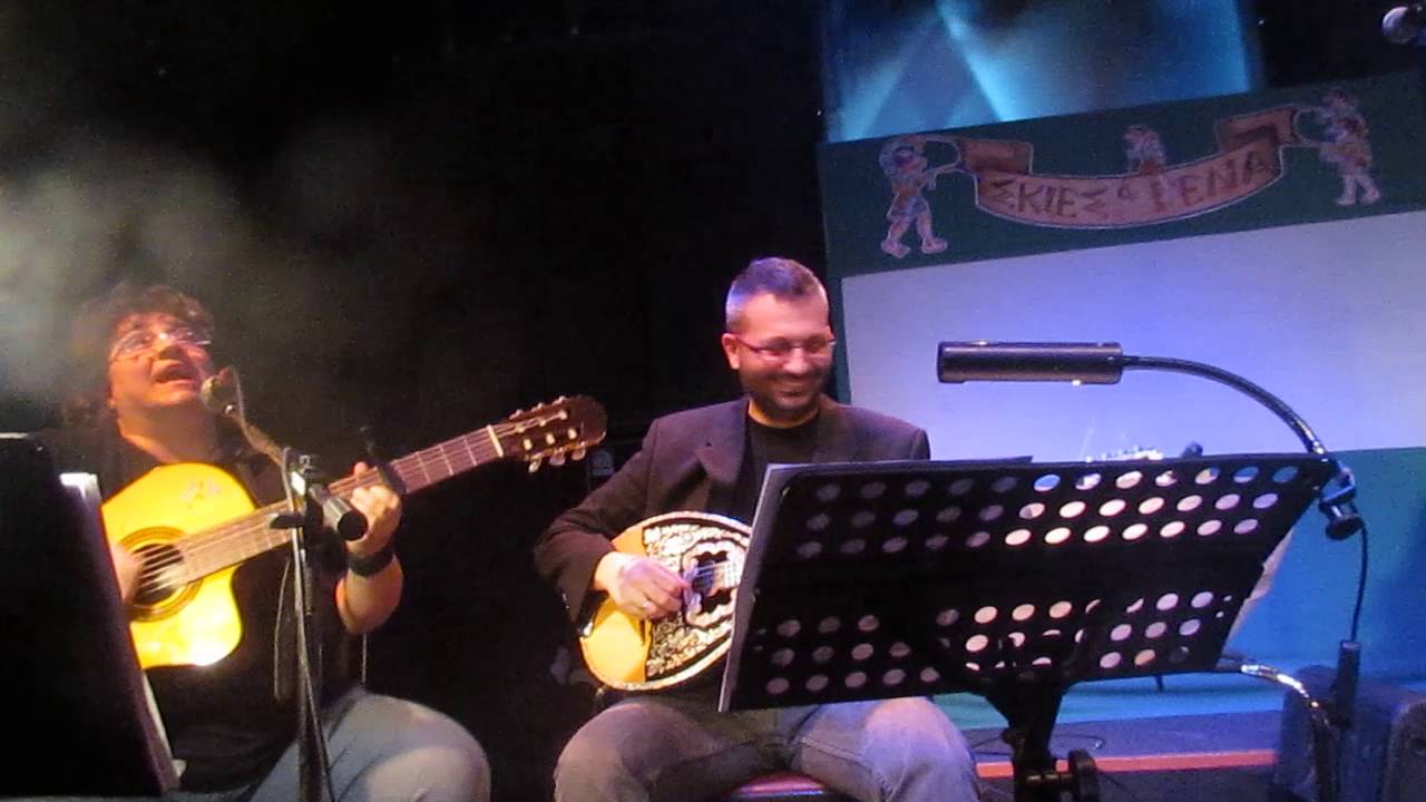 ΜΙΑ ΑΓΚΑΛΙΑ ΤΡΑΓΟΥΔΙΑ@ΡΥΘΜΟΣ STAGE 2016 - YouTube