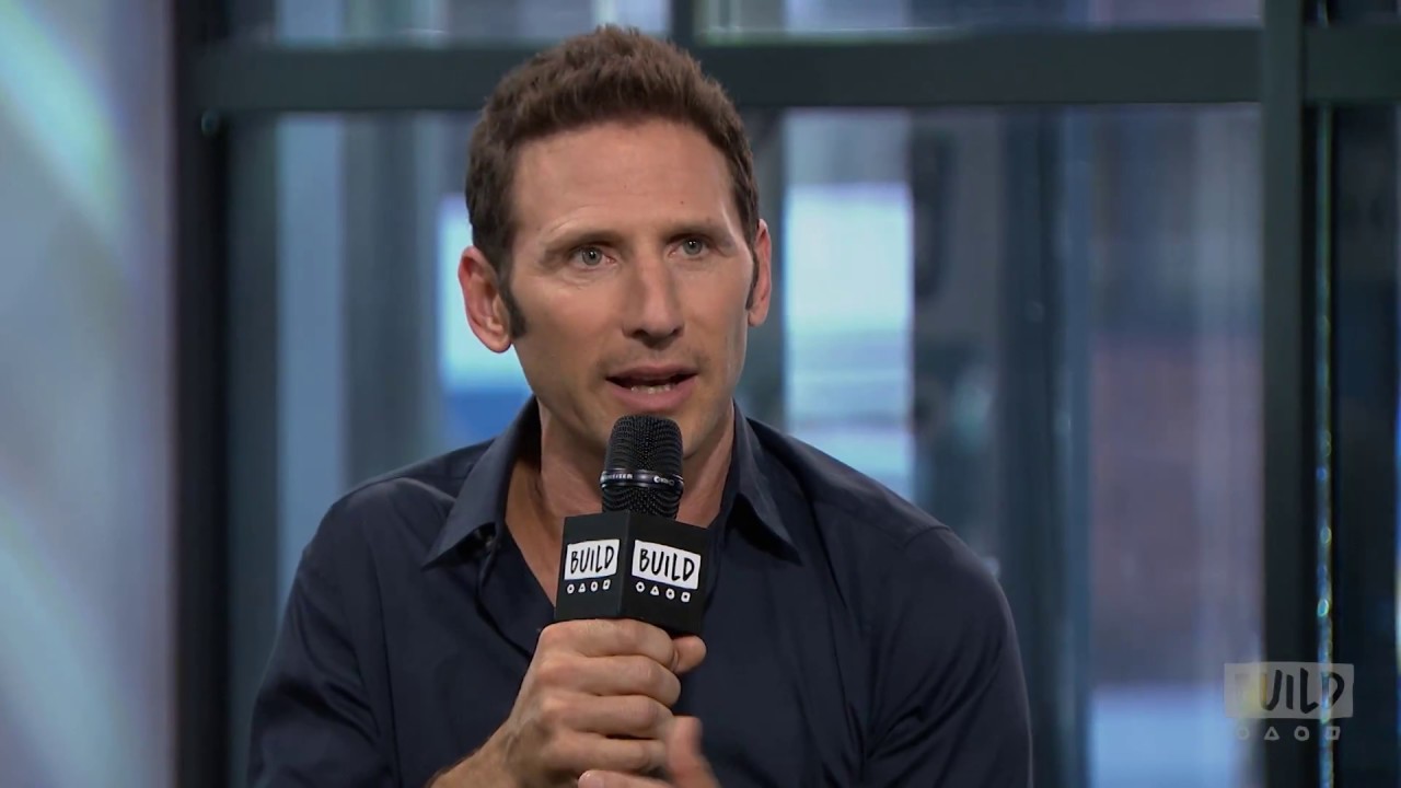 Mark Feuerstein Reveals What It's Like Working With His Wife - YouTube