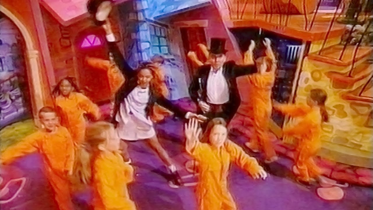Saturday Disney brief clips (1994) - YouTube