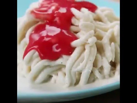 How make Spaghetti" Ice Cream // Como hacer helado de spaghetti - YouTube