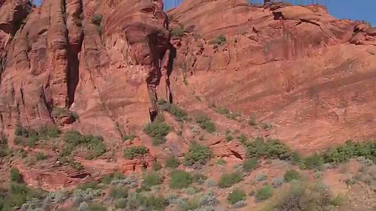 Aerials of Southern Utah Red Rock - YouTube
