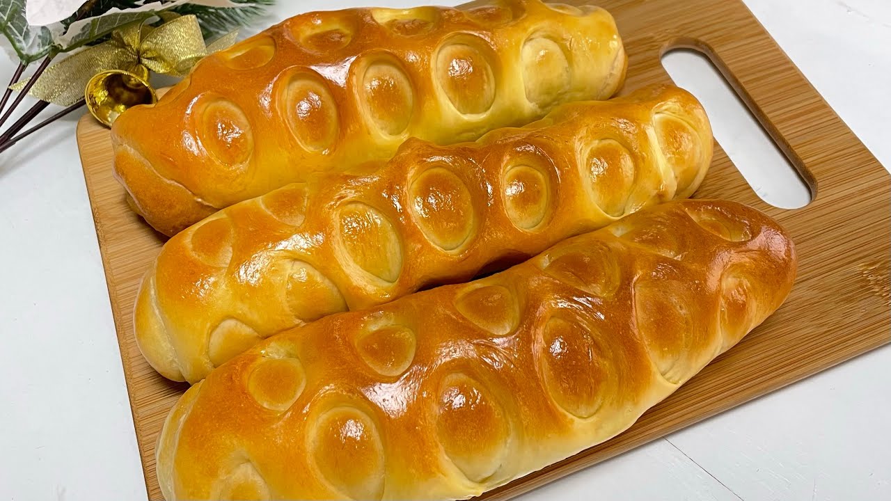 New Year's Bread ( Polka Dots Bread ) | tokyothesa - YouTube