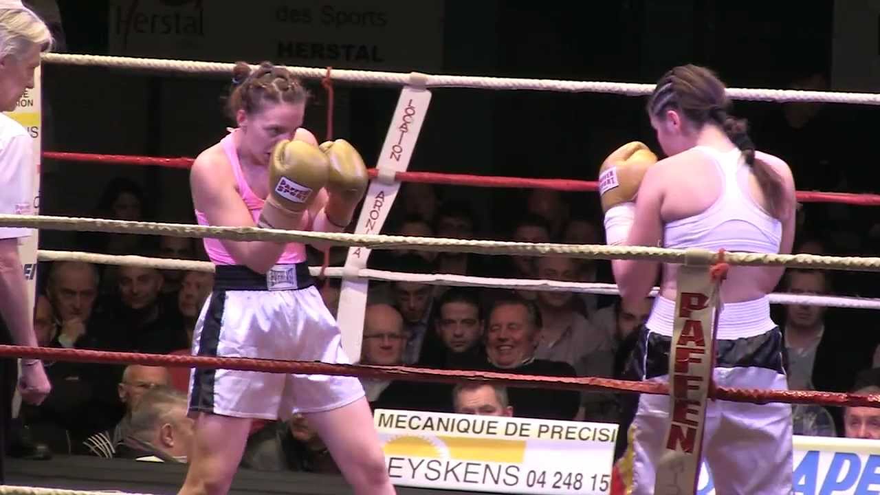 Boxe : Sabrina Giuliani vs Gabriella Vicze - YouTube