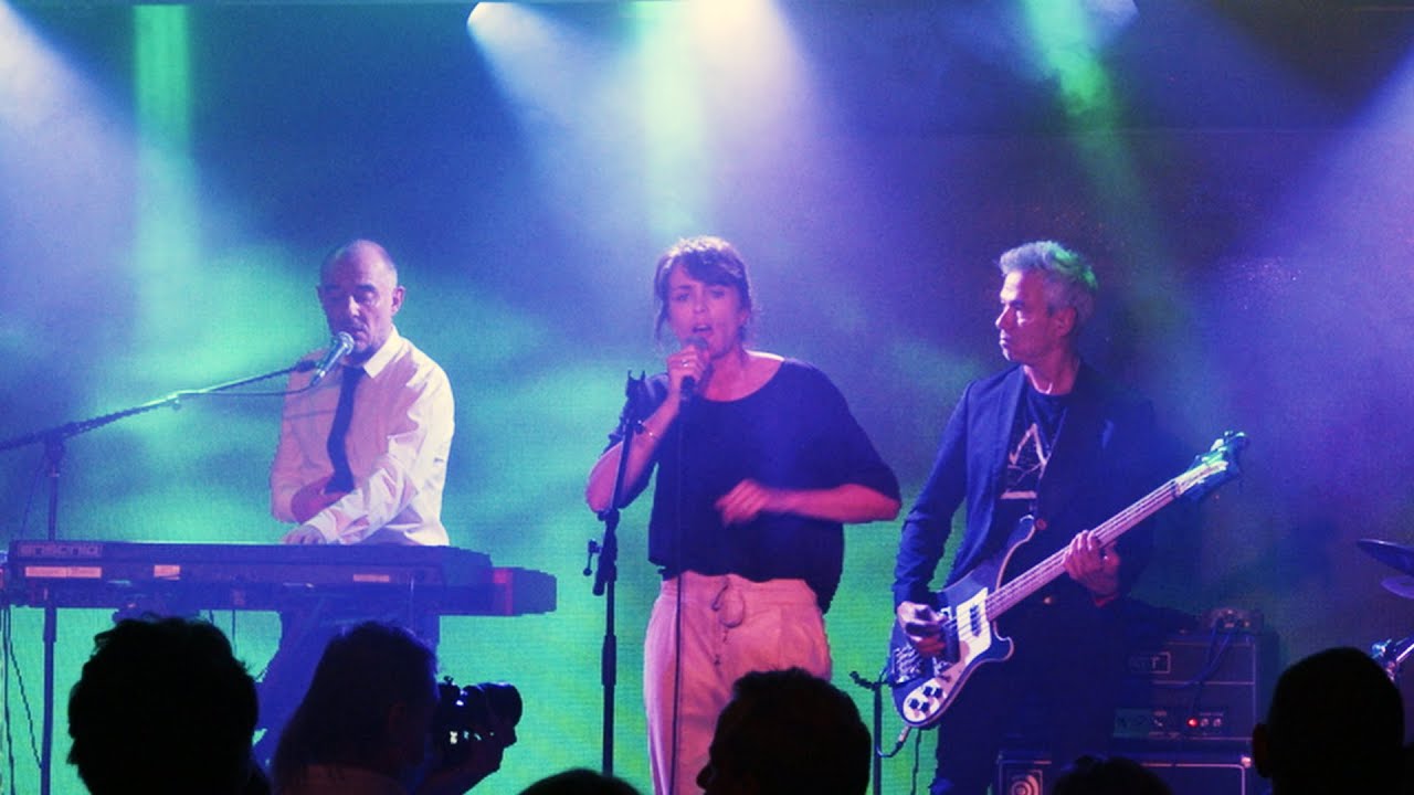 Hum Hum - Monkey Song (Live 2021) - YouTube