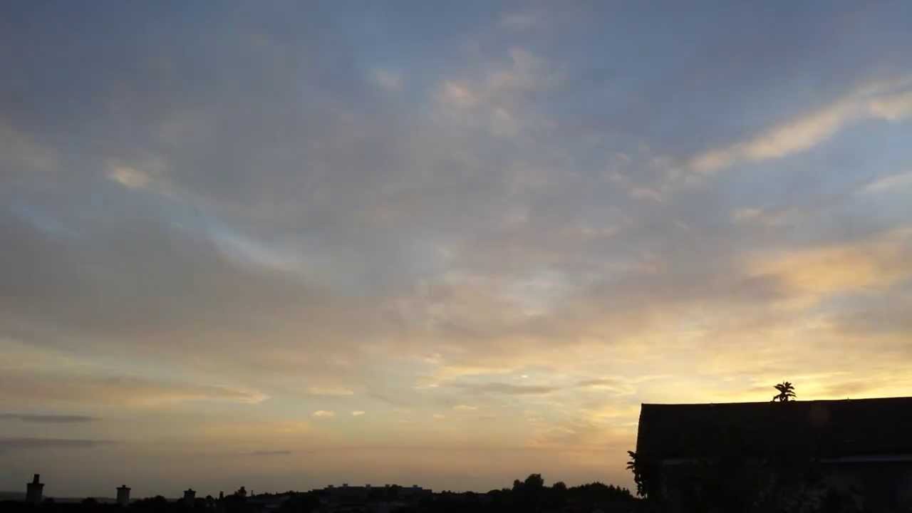 19 ‎August ‎2013 - Sky Time-lapse 8pm-10pm - YouTube