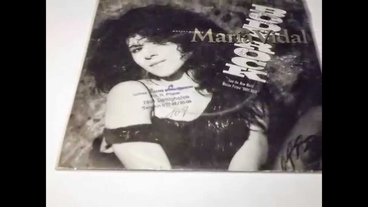 MARIA VIDAL Body Rock PLAK RECORD 7" - YouTube
