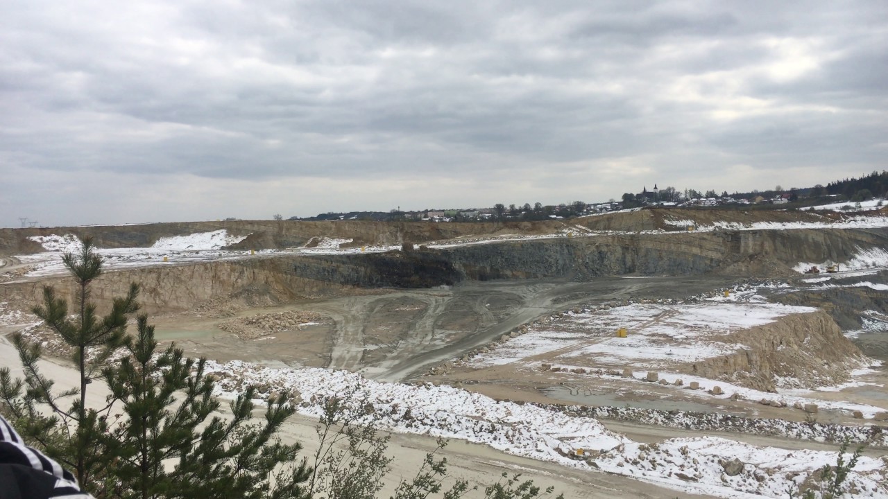 Blasting in open pit mine - YouTube