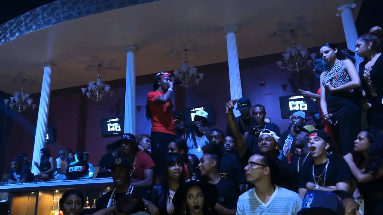 Clip Monstar live at mansion elan extended version - YouTube