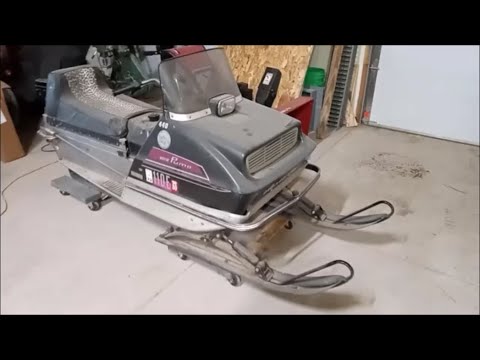 1971 snowmobile runs for the first time in 44 years - YouTube