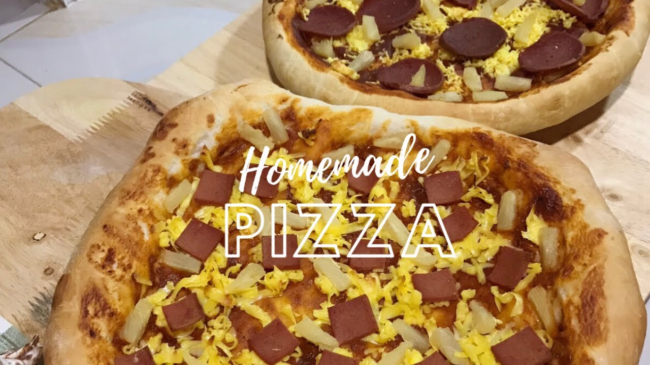 HOW TO MAKE: HOMEMADE PIZZA - YouTube