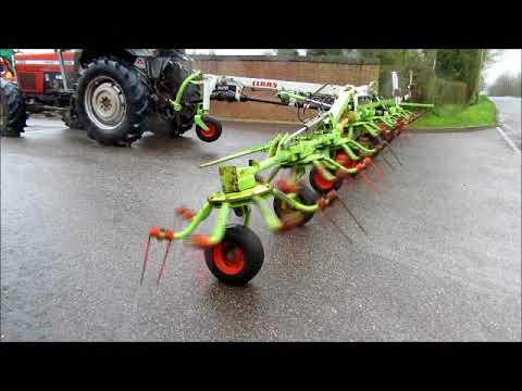 CLAAS VOLTO 1050 TEDDER - YouTube