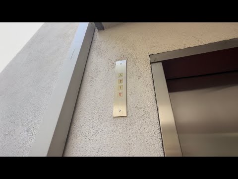 United States Elevator at Vista Grande Medical Dental in Tustin, CA