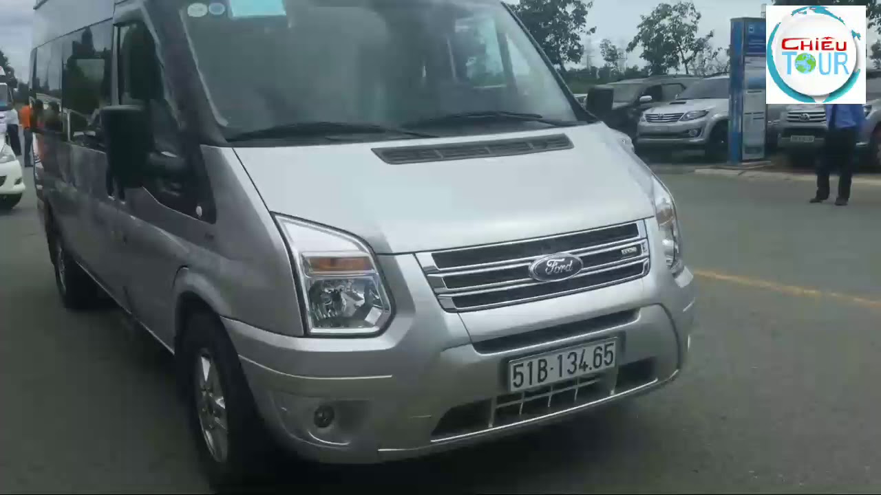Xe du lịch 16 chỗ đời mới | xe Chiêu tour 0909909872 - YouTube