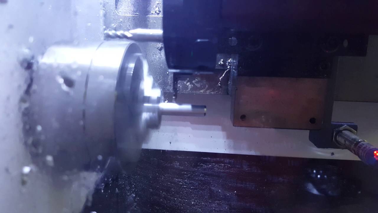 CNC lathe Boxford TCL 125 - 20mm aluminium pin #1 - YouTube