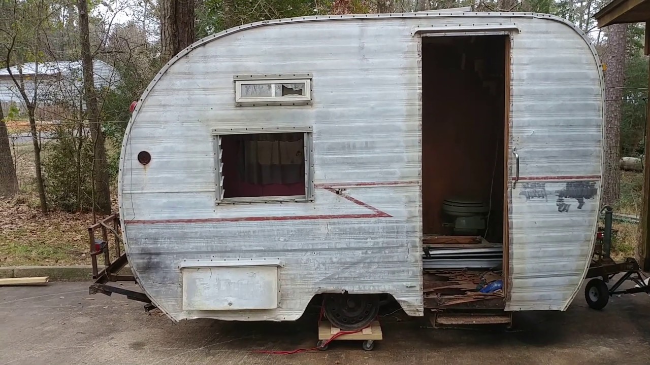 (1) 1962 Mobile Scout Exterior Assessment - YouTube