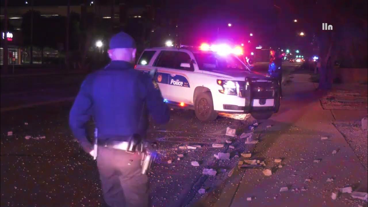 Driver Flees After Crashing Into Two Houses Phoenix Az Youtube