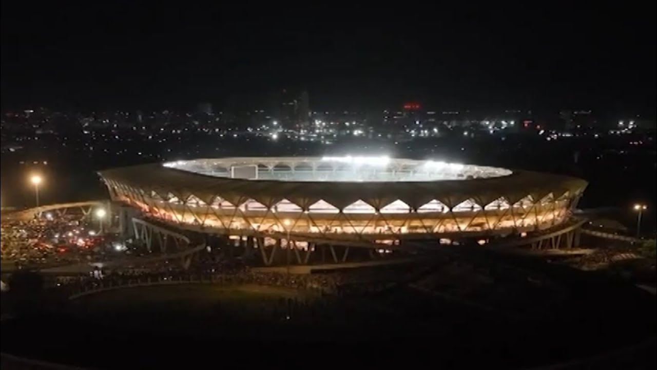 Uzuri wa kisiwa cha Zanzibar na dimba la New Amaan Complex - YouTube