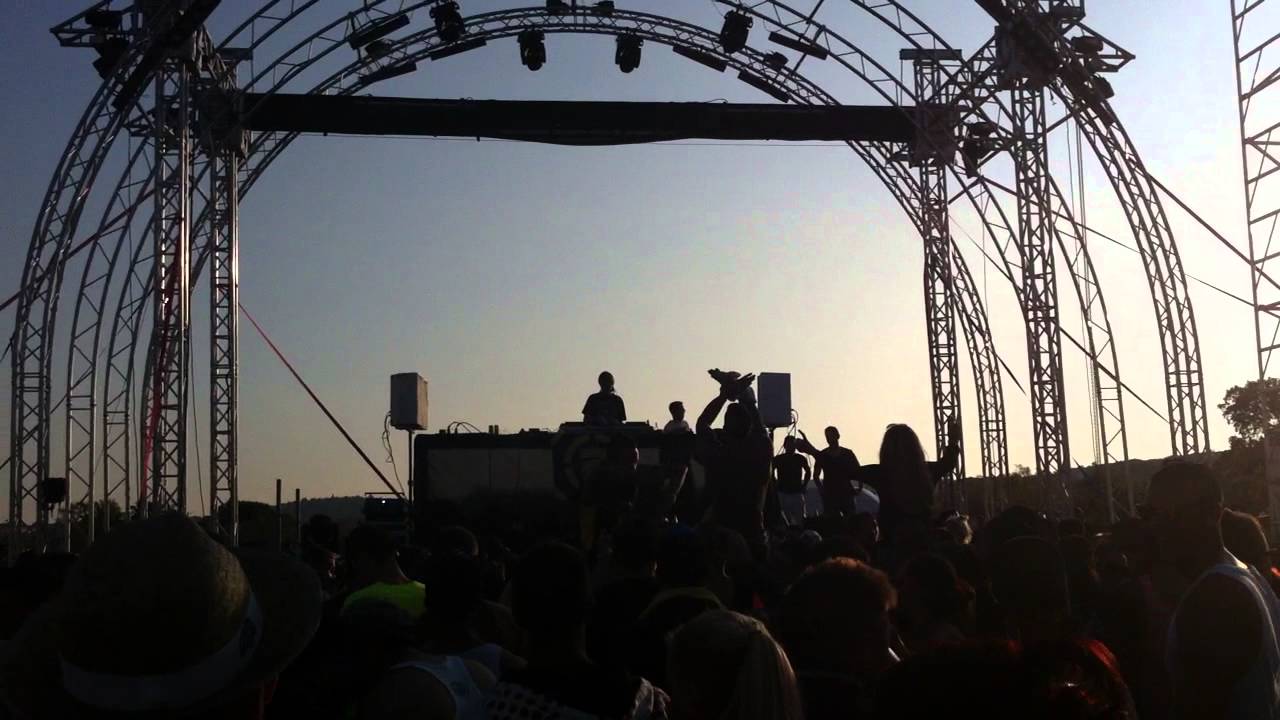 Summer Rave @ Pirámide 02 08 2014 020 - YouTube