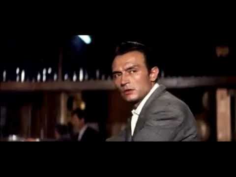 El esqueleto con Toni Leblanc y Antonio Ozores (Buenísimo)